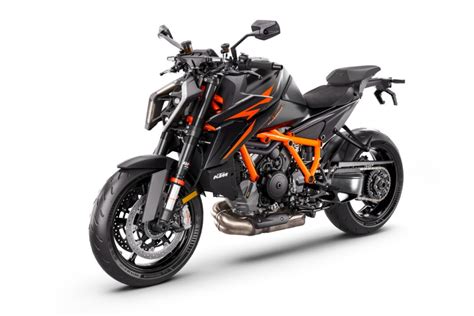 Naked KTM 1390 SUPER DUKE R 2024 Czarny