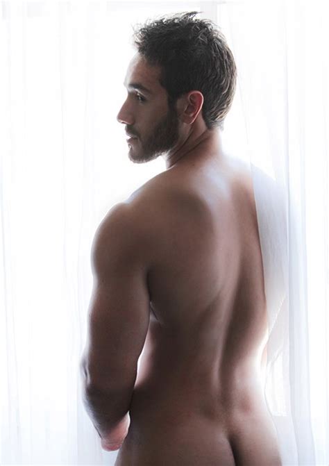 Dan Stevens Exposed Her Strong Body Naked Male Celebrities