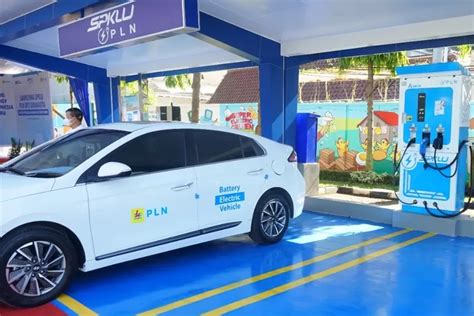 Lokasi SPKLU Rest Area Jakarta Cikampek Libur Nataru Pakai Mobil