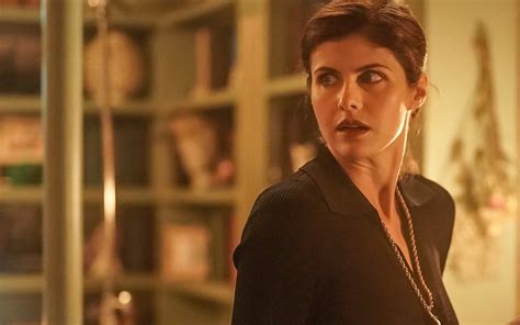 Las brujas de Mayfair revela su fecha de estreno en España eCartelera