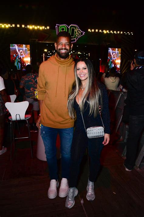 Foto Viviane Araújo e o marido Guilherme Militão foram ao Festival