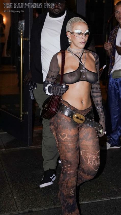 Doja Cat Topless In Public Photos The Fappening