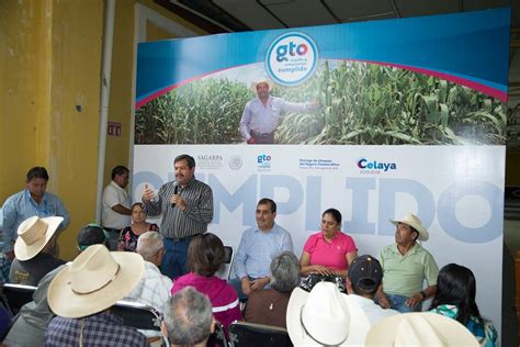 Titulares de SAGARGA y SDAyR hacen entrega del Seguro Catastrófico a