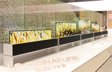 Lg Signature Oled Tv R With Roll Up Display Showcased At Ces 2019