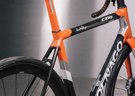 COLNAGO SIGMA SPORTS EXCLUSIVE C64 DURA ACE DI2 DISC ROAD BIKE VeloScout