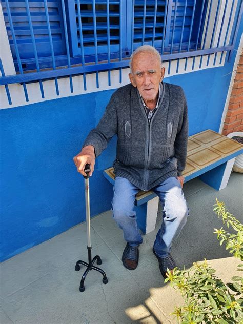 Família procura por idoso de 81 anos Alzheimer que desapareceu em