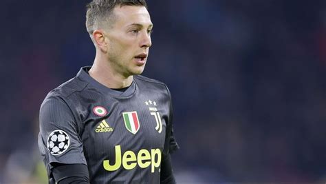 Bernardeschi La Juve Pensa Al Rinnovo Di Contratto JuveNews Eu