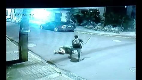 Vídeo Vídeo mostra assalto a turista esfaqueado no rosto na Zona Sul