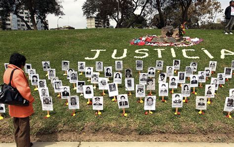 Víctimas del terrorismo en Perú son más de 220 mil Sendero luminoso