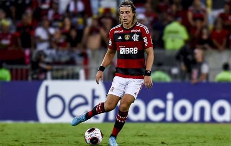 David Luiz Deve Retornar Ao Time Titular Do Flamengo Ap S Jogos
