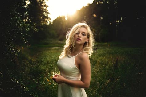 Fondos De Pantalla Luz De Sol Mujeres Al Aire Libre Mujer Modelo