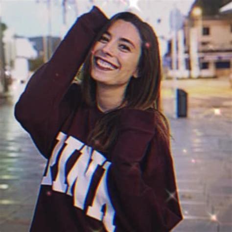 Lyna Youtube Youtubers Famosos Famosos