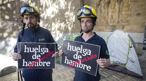 Dos bomberos en huelga de hambre pendientes de la reunión entre Ximo