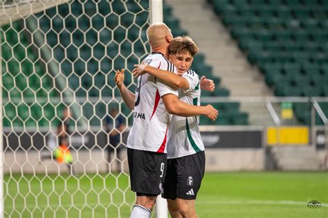 Skrót meczu Legia Warszawa Caernarfon Legia Net