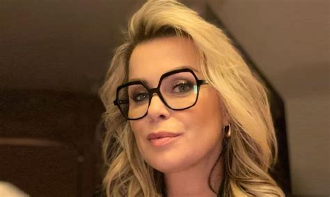 Bridget Maasland Laat Zien Hoeveel Ze Is Afgevallen Met Naaktfoto