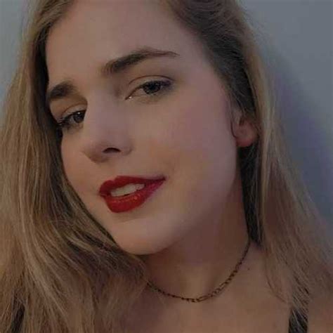 Roxanne Ackerman Roxanne Ackrmn OnlyFans Nude And Photos