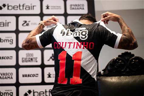 Philippe Coutinho ainda não venceu pelo Vasco desde que retornou ao clube