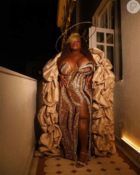 Foto Baile Da Vogue 2024 Jojo Todynho Mostra Cintura Fina Em Um Look