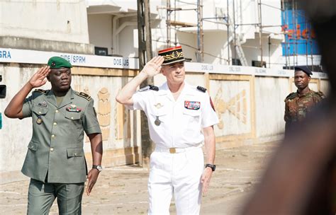 Le chef détat major des Armées en visite officielle au Bénin