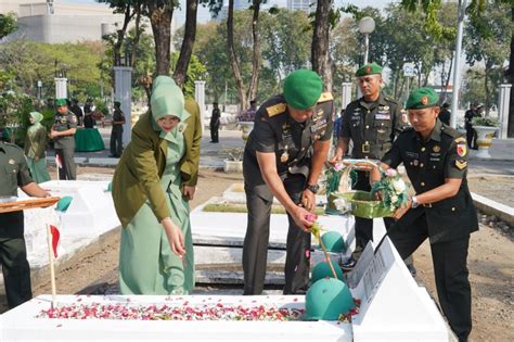 Ziarah Rombongan Dalam Rangka HUT Korem 084 BJ Ke 57