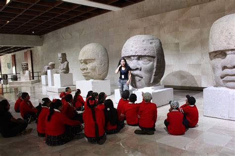 Dirección de Actividades Artísticas Recorrido Museo de Antropología