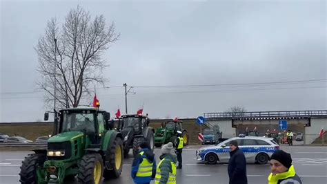 Protesty rolników na granicy nabierają tempa Przerażające sceny Zycie