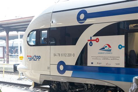 MOŽDA SU JE PARTIZANI OTELI Brzi vlak za Zagreb kasnio 40 minuta