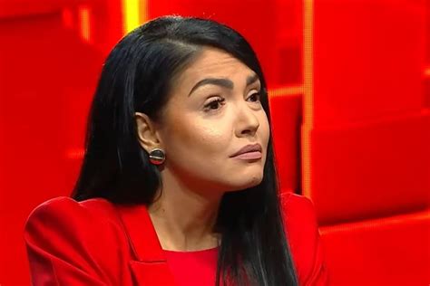 Andreea Mantea prinsă la mijloc Cine este vedeta Kanal D acuzată că