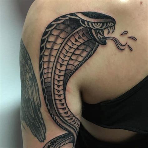Tatuagem De Cobra 75 Desenhos Repletos De Significado E Estilo
