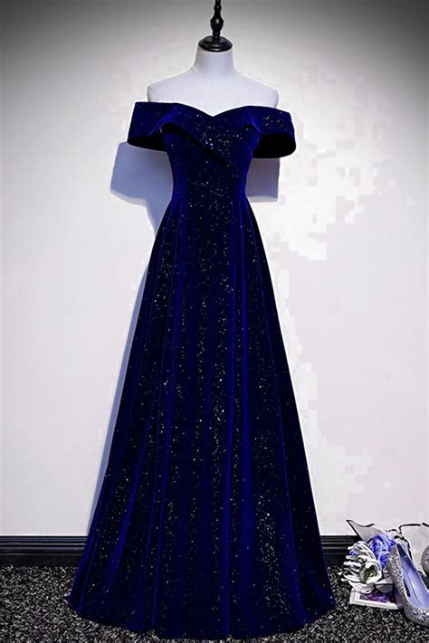 Dress edit Vestidos incríveis Vestidos estilosos Vestidos glamourosos