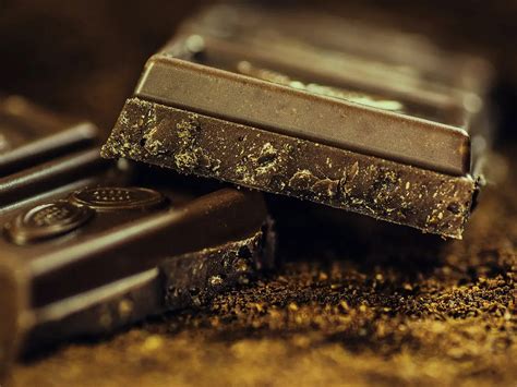 Il Cioccolato Fondente Fa Bene Benefici E Calorie InNaturale