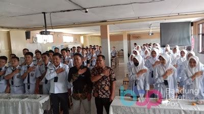 KPU Dan Kesbangpol Ajak Pemilih Milenial Di KBB Gunakan Hak Pilih Di