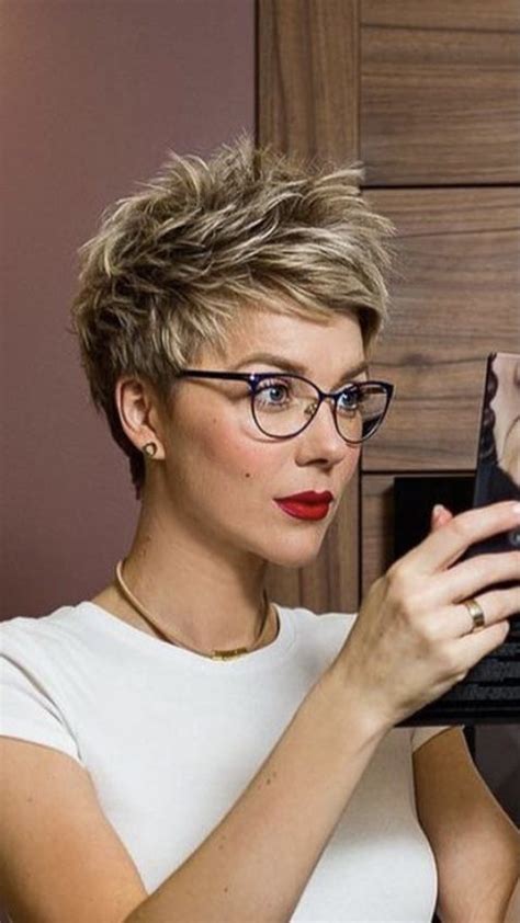 Cute Trendy Short Pixie Haircut Ideas Short Hair Haircuts Short Hair