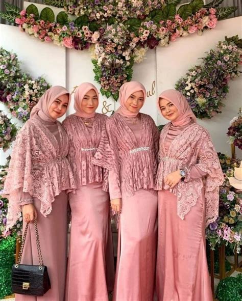 Warna Baju Bridesmaid Kekinian 180 Bridesmaid Ideas Gaun Gaun