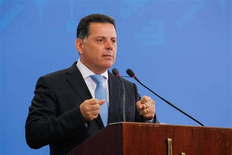 Justiça vê excesso de prazo e arquiva investigação contra Marconi