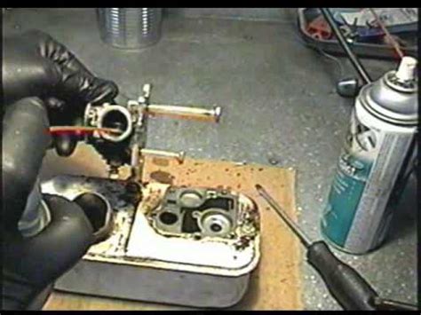 CARBURETOR Repair On Older BRIGGS STRATTON 3 5HP Engine Part 1 Of 2