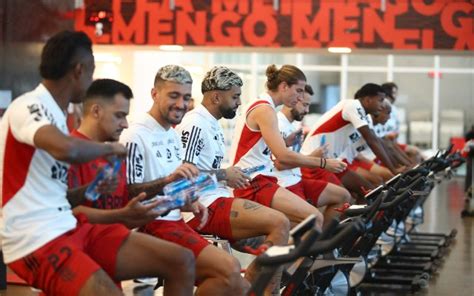 Flamengo Realiza Primeira Atividade Foco No Jogo Contra Atl Tico Mg