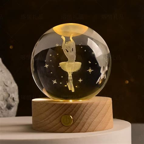 Veilleuse Boule de Cristal OEMG 3D Lumière Chaude LED en Verre Tactile