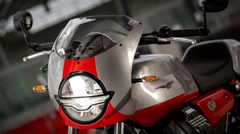 Moto Guzzi V7 Stone Becomes A Sporty Cafe Racer For 2024