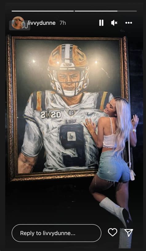 Look Olivia Dunne S Joe Burrow Photo Goes Viral