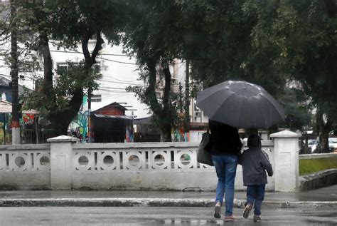 Defesa Civil Emite Alerta Para Fortes Chuvas Na Baixada Santista E Vale