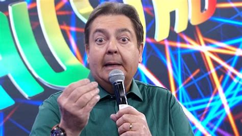 Faustão desiste da Globo diretor barra sua saída e ele se enfurece