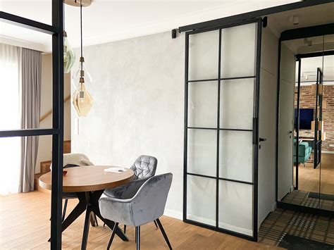 Drzwi loftowe przesuwne do holu Warszawa Zgorzała Steel and Loft