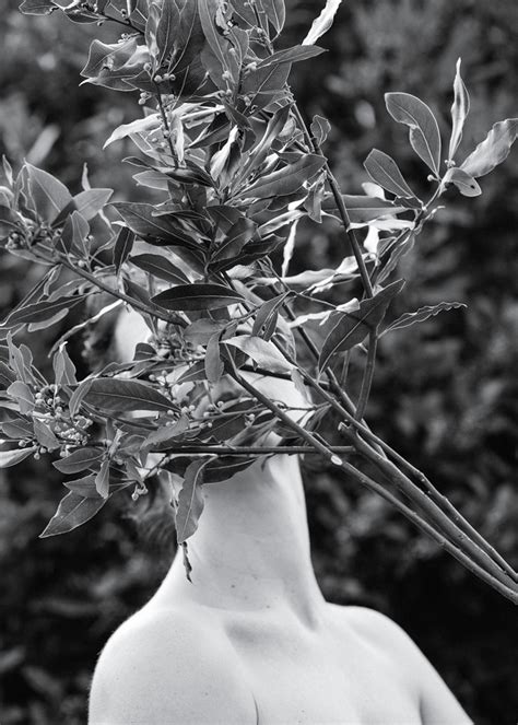 Stefania Distante W A These Faceless Self Portraits Re Flickr