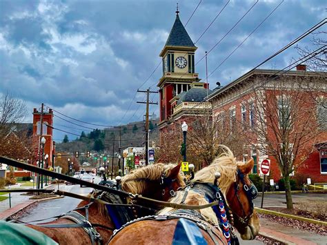 The Charming Small Town In Pennsylvania Where You Can Still Experience
