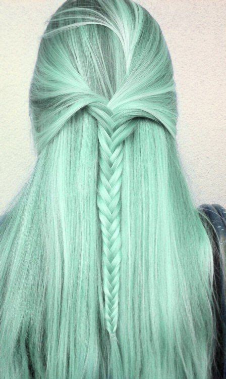 32 Pastel Hairstyles Ideas You Ll Love Mint Hair Hair Color Pastel