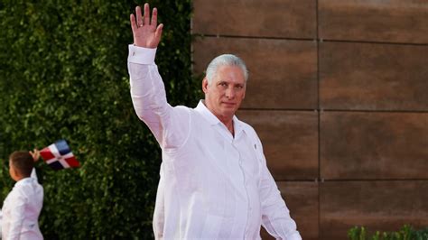 Cuba designa a Miguel Díaz Canel como presidente para su segundo periodo