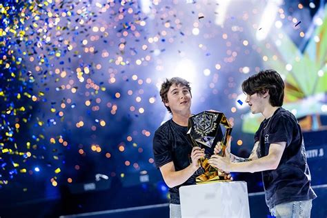 Cooper And Mero Crowned Fortnite Champion Series Global Championship