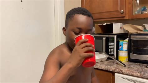 When Your Brother Pee In The Bed Youtube