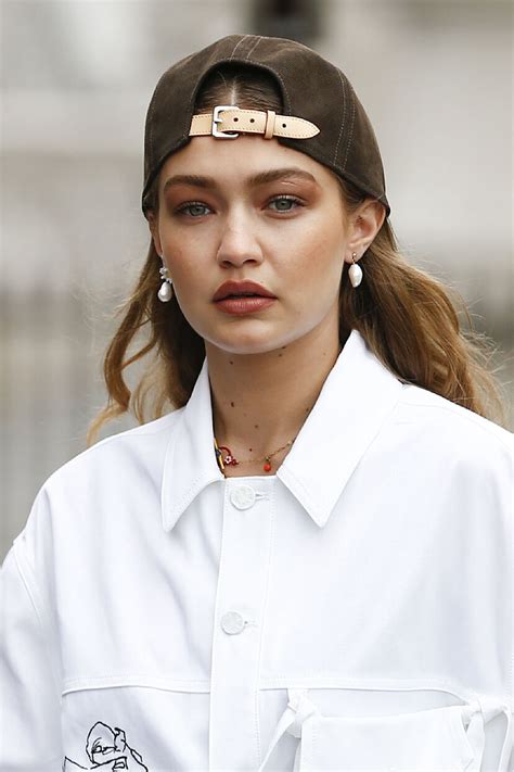 Introducir 50 Imagen Outfit Con Gorra Negra Mujer Abzlocal Mx